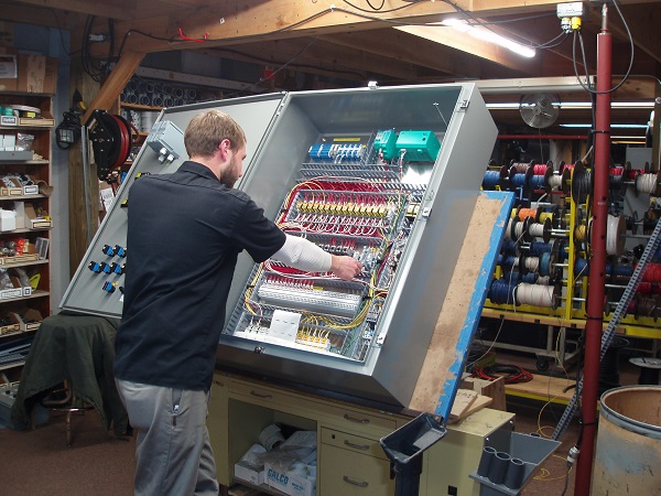 OLYMPUS DIGITAL CAMERA - Advanced Air Technologies